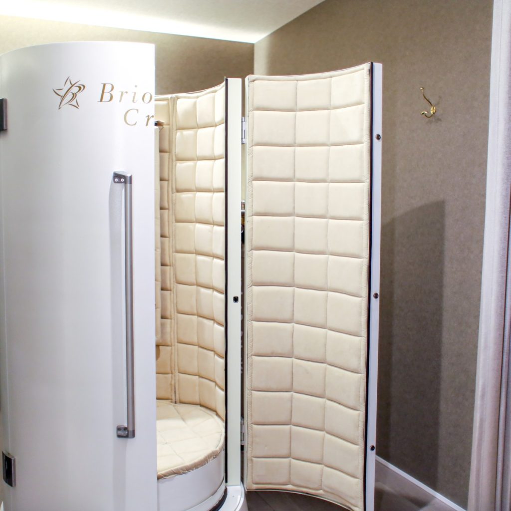 クライオセラピー | Studio Hack